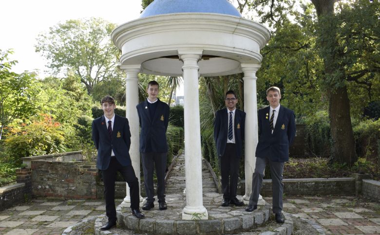 House System, Head Boy & Prefects - Slindon College