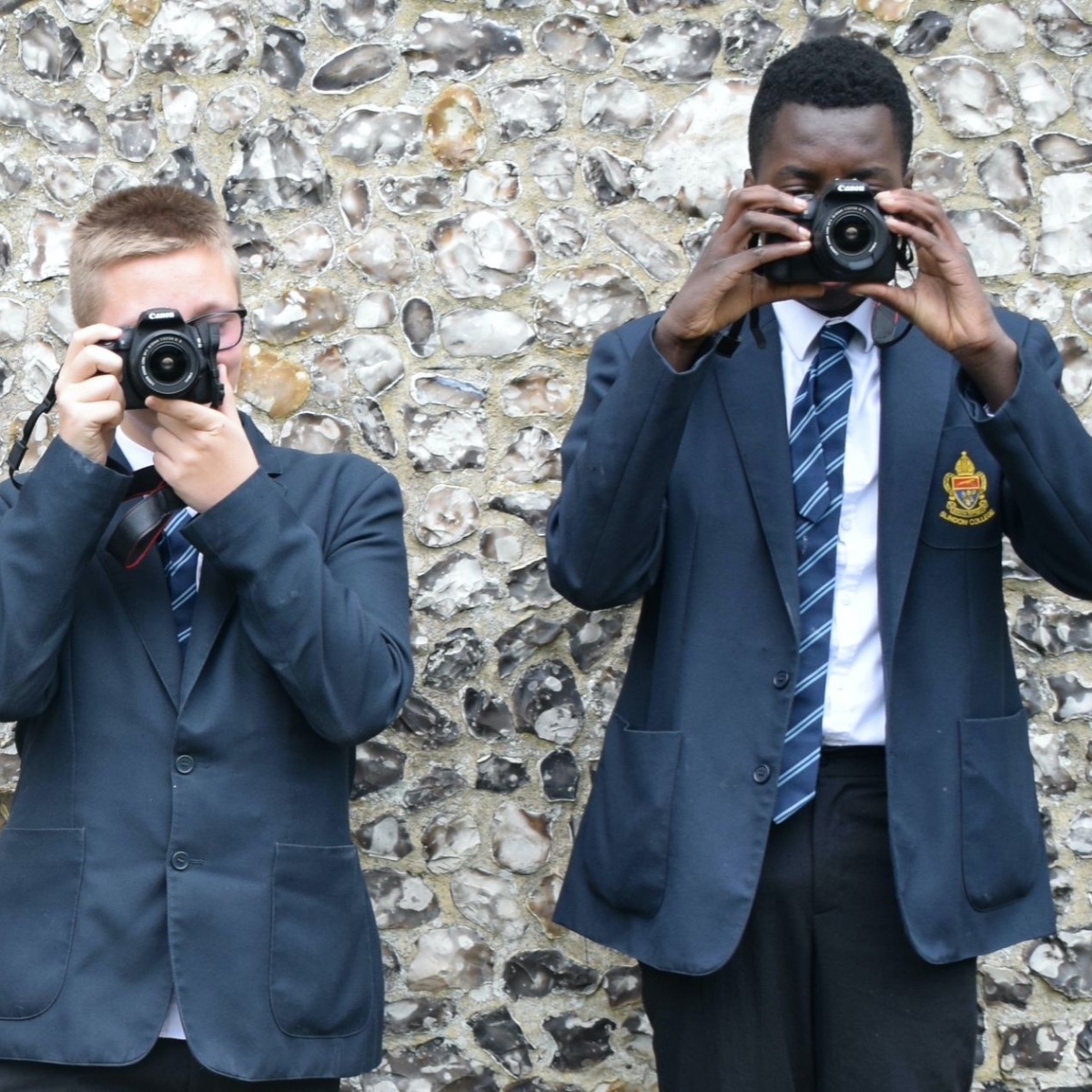GCSE Photography gets an upgrade thanks to FoSC! - Slindon College